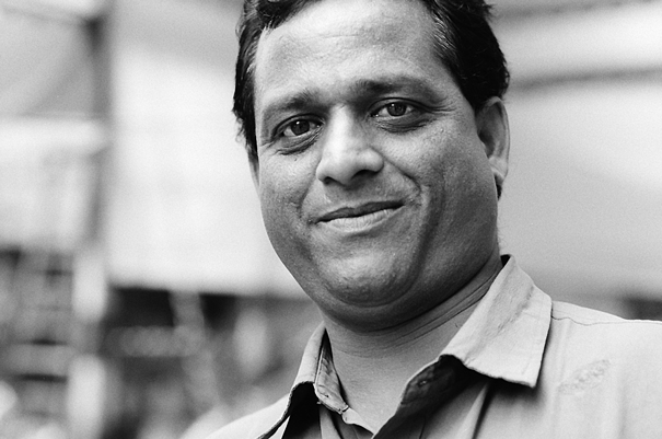 [Pune, India] Jowly Man | Photo by awazo.com