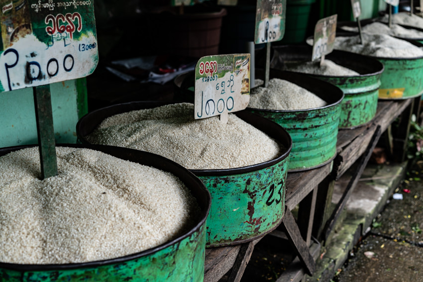 [Myanmar] Storefront Of A Rice Shop | Photo with Essay by Tetsu Ozawa